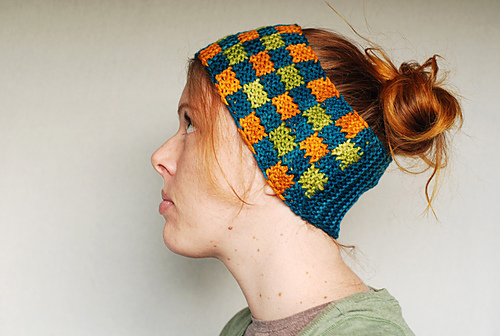 Ravelry: Color by Number Checkered Headband pattern by Lee Meredith