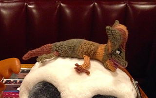 Ravelry: jwgh's Mini Knitted Diplocaulus