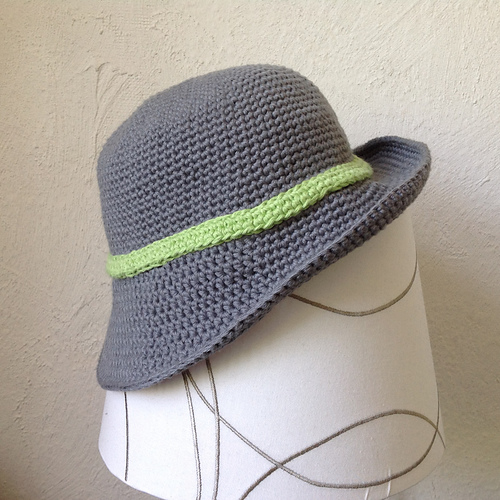 Ravelry: Spring Hat pattern by Suvi Geary