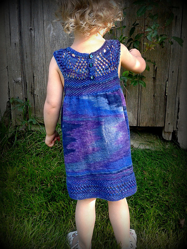 Ravelry: Elizabeth Elaine pattern by Taiga Hilliard
