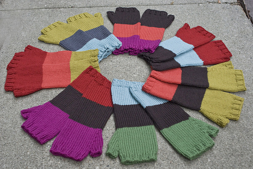 Ravelry: Montreal Mitts pattern by Virginia Sattler-Reimer