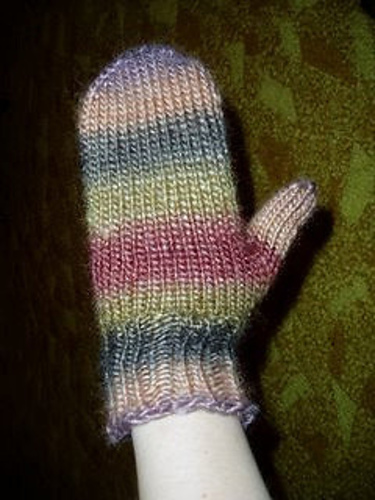 Ravelry: Patons SWS Mittens pattern by Christy Lee