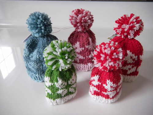 Ravelry: Mini Hats pattern by Anna Nikipirowicz