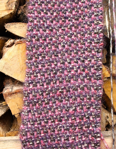 Ravelry: Slipped tweed stitch scarf pattern by Marjolein Thunnissen