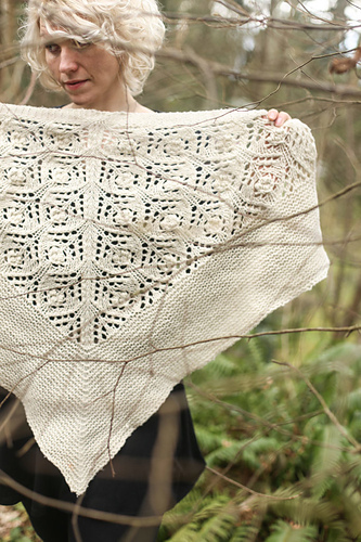 Ravelry: Fossil & Bone pattern by Sylvia McFadden