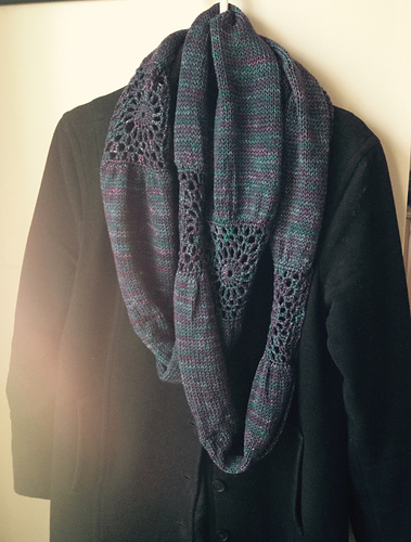 Ravelry: The Arcadian Cowl ~ Double Loop pattern by Karin Bole Tupper