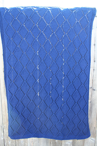 Ravelry: 3-D Diamonds Afghan pattern by Joyce Englund