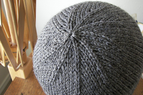 Ravelry: Hat Recipe #2: The No-Pattern Hat pattern by Stephanie Pearl-McPhee