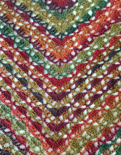 Ravelry: MissPollyBean's Elise Shawl