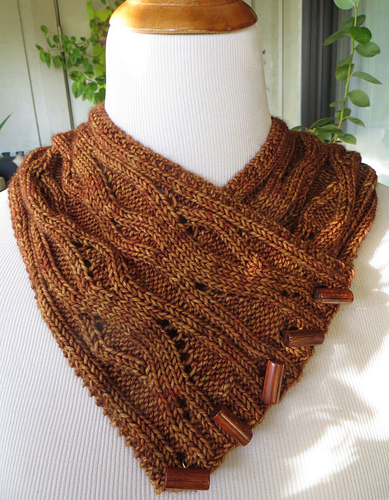 Ravelry: Rooted Cowl and Scarf pattern by verybusymonkey