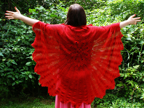 Ravelry: Feather & Fan Shawl pattern by Eugen Beugler