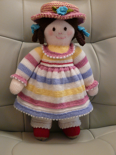Ravelry: Emily pattern by Jean Greenhowe