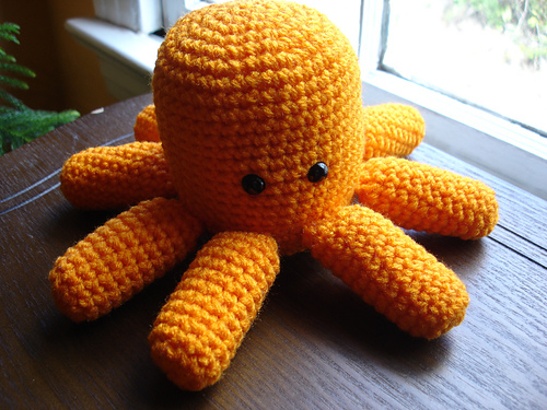 Ravelry: Octopode Pandemonium pattern by PepperKitty