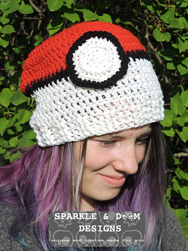 Ravelry: Pokemon Ball Mod Beanie & Slouch pattern by Sparkle & Doom Designs