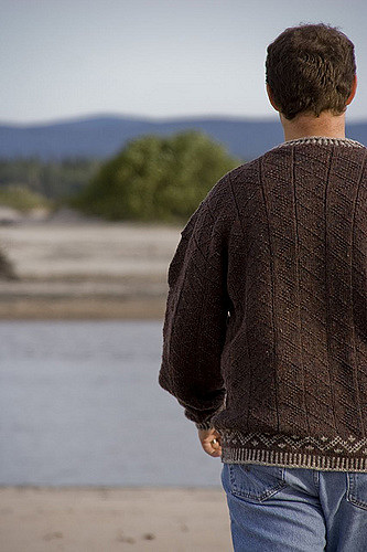 Ravelry: Newfoundland Pullover pattern by Barbara Harpur