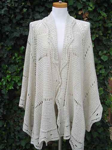 Ravelry: Pi Are Square Shawl WG 38 pattern by Elizabeth Zimmermann