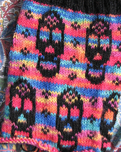 Ravelry: Tessellating Skulls Charts pattern by Erssie