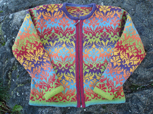 Ravelry: EvaL8's Kauni Damask