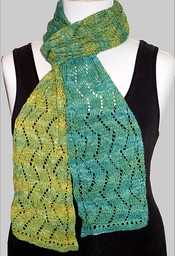 Ravelry: Gradiance Scarf pattern by Kelly Eells