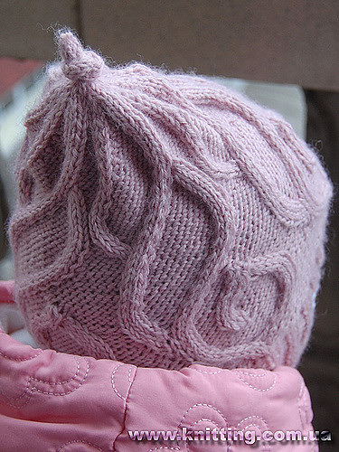 Ravelry: Swirl Cap pattern by Norah Gaughan