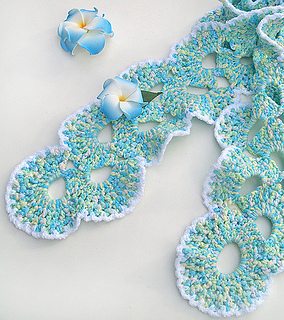 Ravelry: Sea Shells Scarf pattern by Alla Koval
