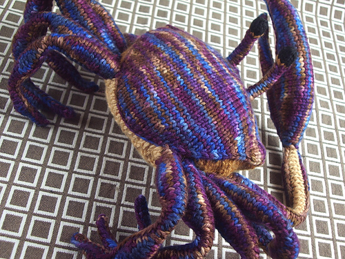 Ravelry: Fiddler Crab pattern by Hansi Singh