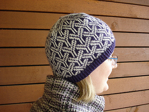 Ravelry: Necker Cube Hat pattern by Claire Nordlow