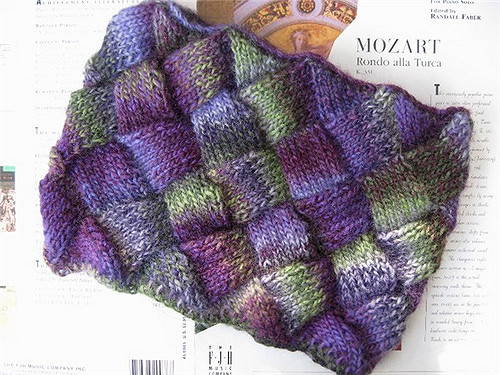Ravelry: Athena Entrelac Cowl pattern by Michele Bernstein