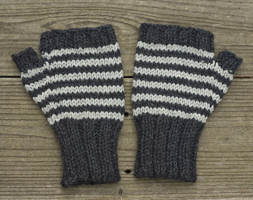 Ravelry: My Mini Mitts pattern by Virginia Sattler-Reimer