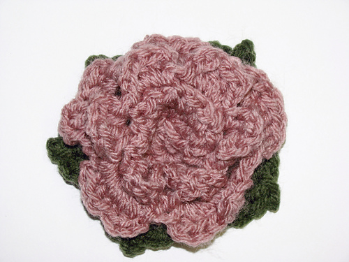 Ravelry: Leafed Rose Pin pattern by Catherine Lindsay