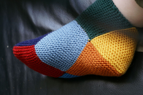 Ravelry: 109-57 Court Jester pattern by DROPS design