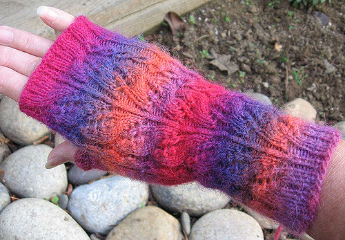 Ravelry: Jasmine Lace Fingerless Mitts pattern by Adrienne Fong