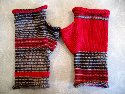 Ravelry: Red Right Hand pattern by Ann Weaver