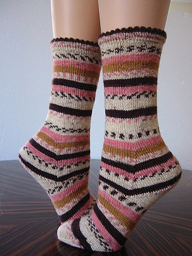Ravelry: Basic Strong Heel Socks pattern by Gerdine Crawford-Strong