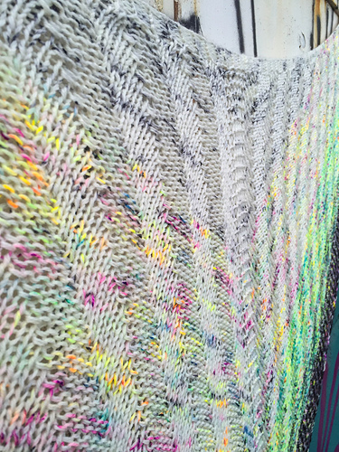 Ravelry: Marled Fade Triangle pattern by Stephen West