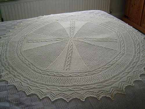 Ravelry: Circular Shetland Lace Shawl pattern by Golden Hands