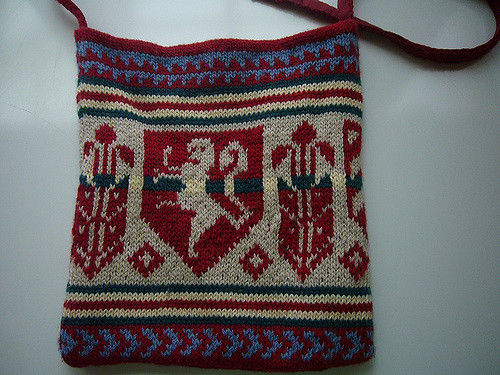 Ravelry: Chur Relic-Purse pattern by Richard Rutt