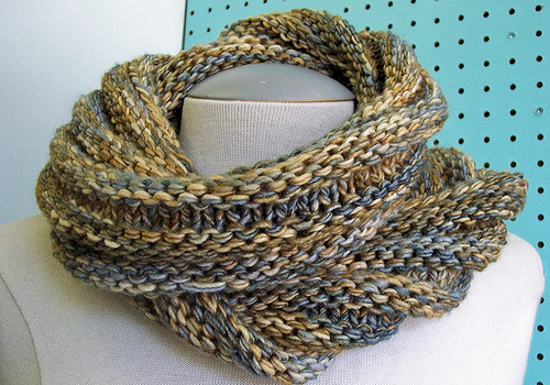 Ravelry: Long M... Mobius Cowl pattern by Haley Waxberg