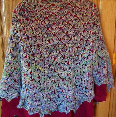 Ravelry: Spring Shower Shawl pattern by Puff Updater