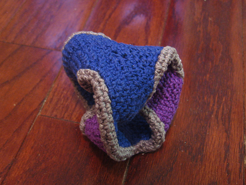 Ravelry: Siefert surfaces pattern by Matthew Wright