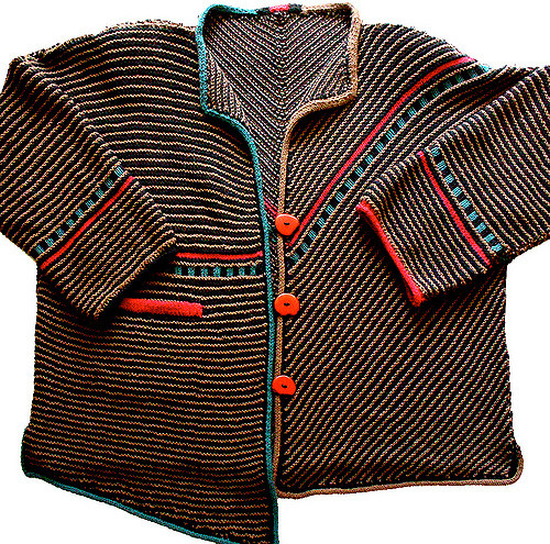 Ravelry: Optically Delusional pattern by Carol Lapin