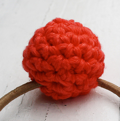 Ravelry: Stylish hair elastics pattern by Heidi - Pickles