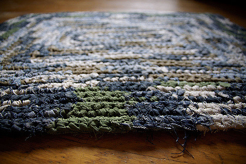 Ravelry: Rag Rug pattern by Hilary Mackin and Sue Whiting