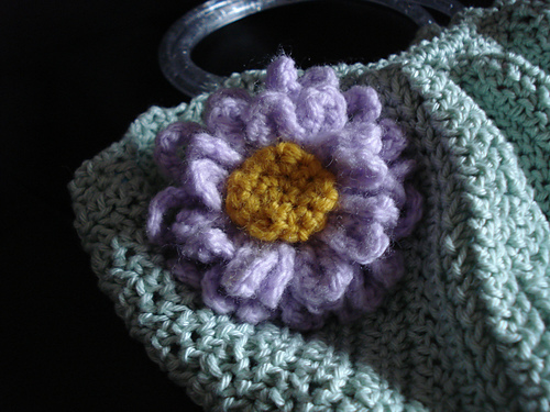 Ravelry: Loopy Flowers pattern by Mimi Alelis