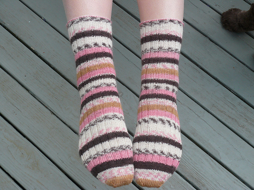 Ravelry: #12A Adult Socks II: Play on Ribs pattern by Ann Norling