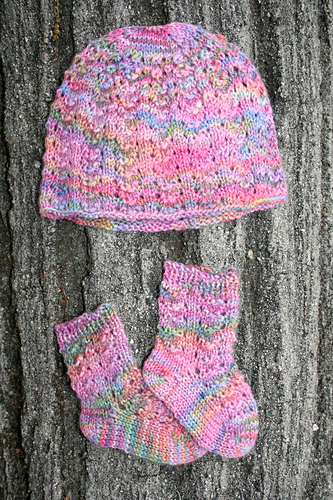 Ravelry: Newborn Welcome Set pattern by Grace Akhrem