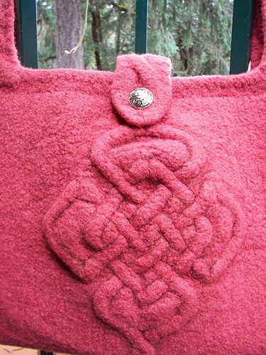 Ravelry: Viking Cable Bag pattern by Kristi Holaas