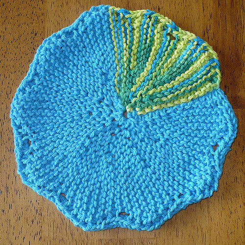 Ravelry: Baby Wavy Cloth pattern by Dione Read