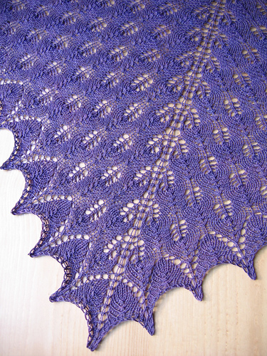 Ravelry: Shetland Triangle Lace Shawl pattern by Evelyn A. Clark