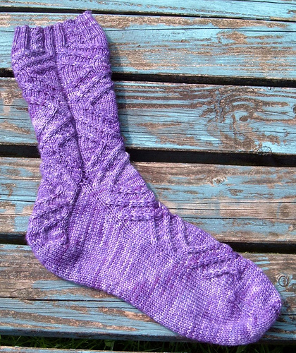 Ravelry: Diamond Socks pattern by Anniken Allis